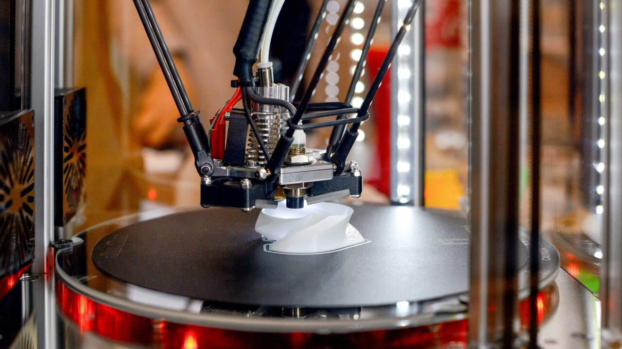 UM-Flint OT Student Transforming Patient Care Through 3D Printing ...
